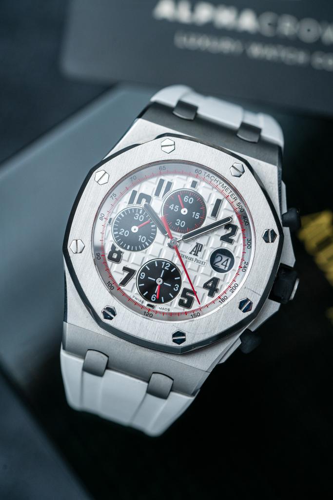 Audemars Piguet Royal Oak Offshore Panda 26170ST – Alpha Crown